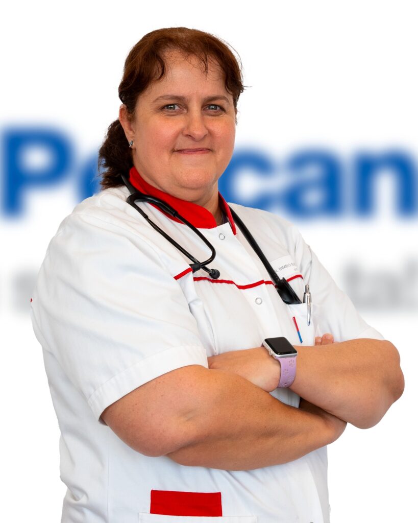 Intervenție complexă de succes la Oradea. O tumoare la ochi, ca urmare ...