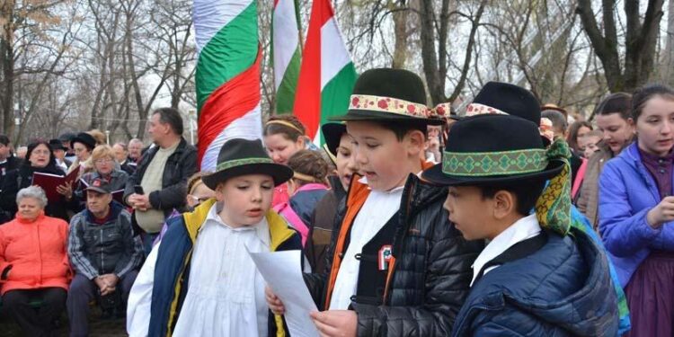 Ungaria mărește consistent sprijinul financiar acordat copiilor ...