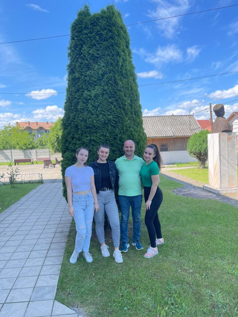 Șteianca Andreea Avram, matematiciana de 10. Lecții cu fostul inspector ...